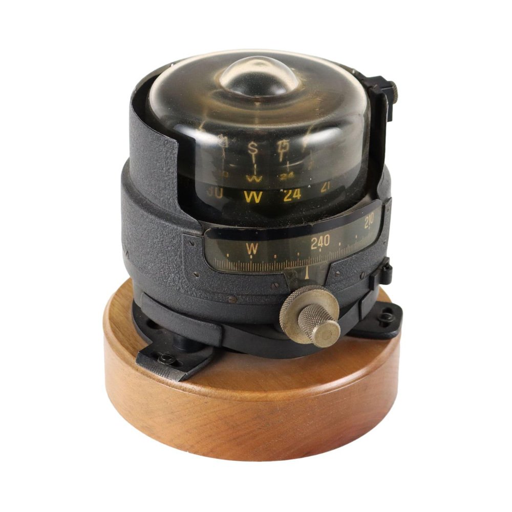 Boussole Aérienne Type A en Métal Patiné Noir et Verre, 1950s en vente ...