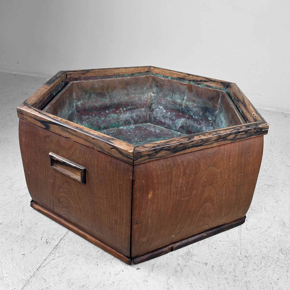 Meiji Japanese Hibachi Fire Pot, 1890s for sale at Pamono