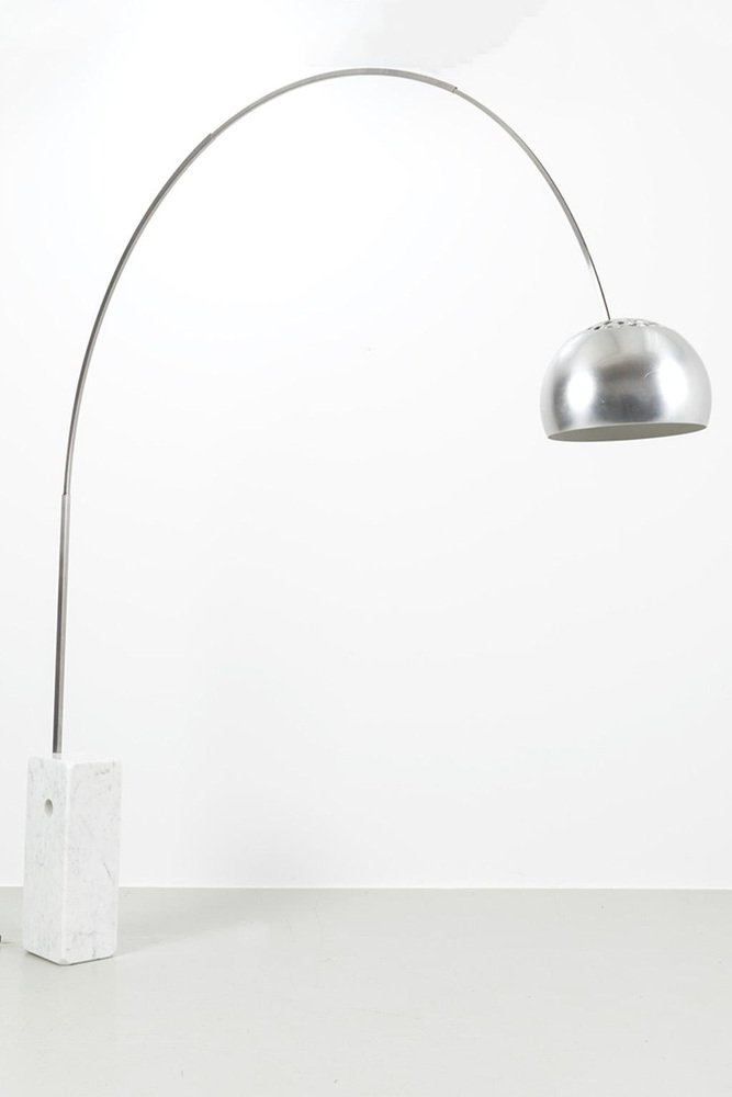 Arco Bogenlampe von Flos 1