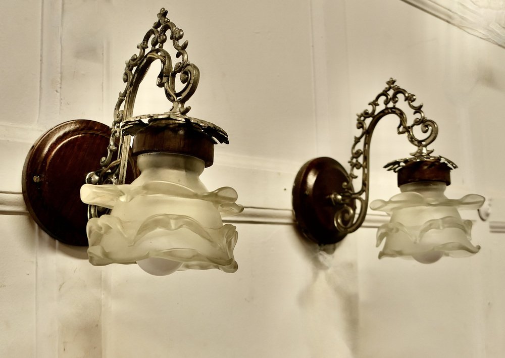 French Arts and Crafts Wall Lights with Flower Shades, 1890s, Set of 2 ...