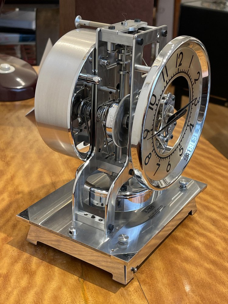 Table Clock by Jaeger-Lecoultre for Atmos, Switzerland, 1940s for sale ...