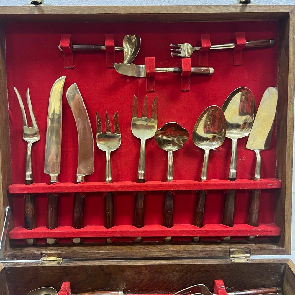 Mid-Century Italian Teak Handled Cutlery Set in Canteen, 1970s, Set of ...