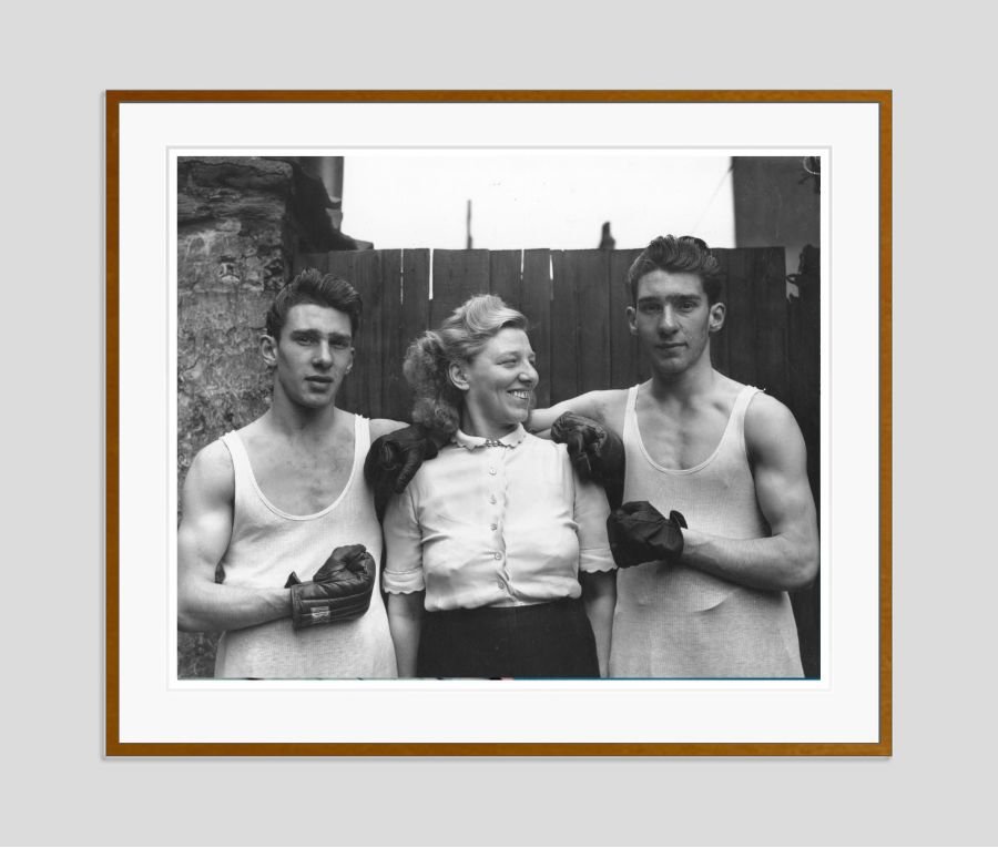 Boxing Krays, Archival Pigment Print in Brown Frame for sale at Pamono