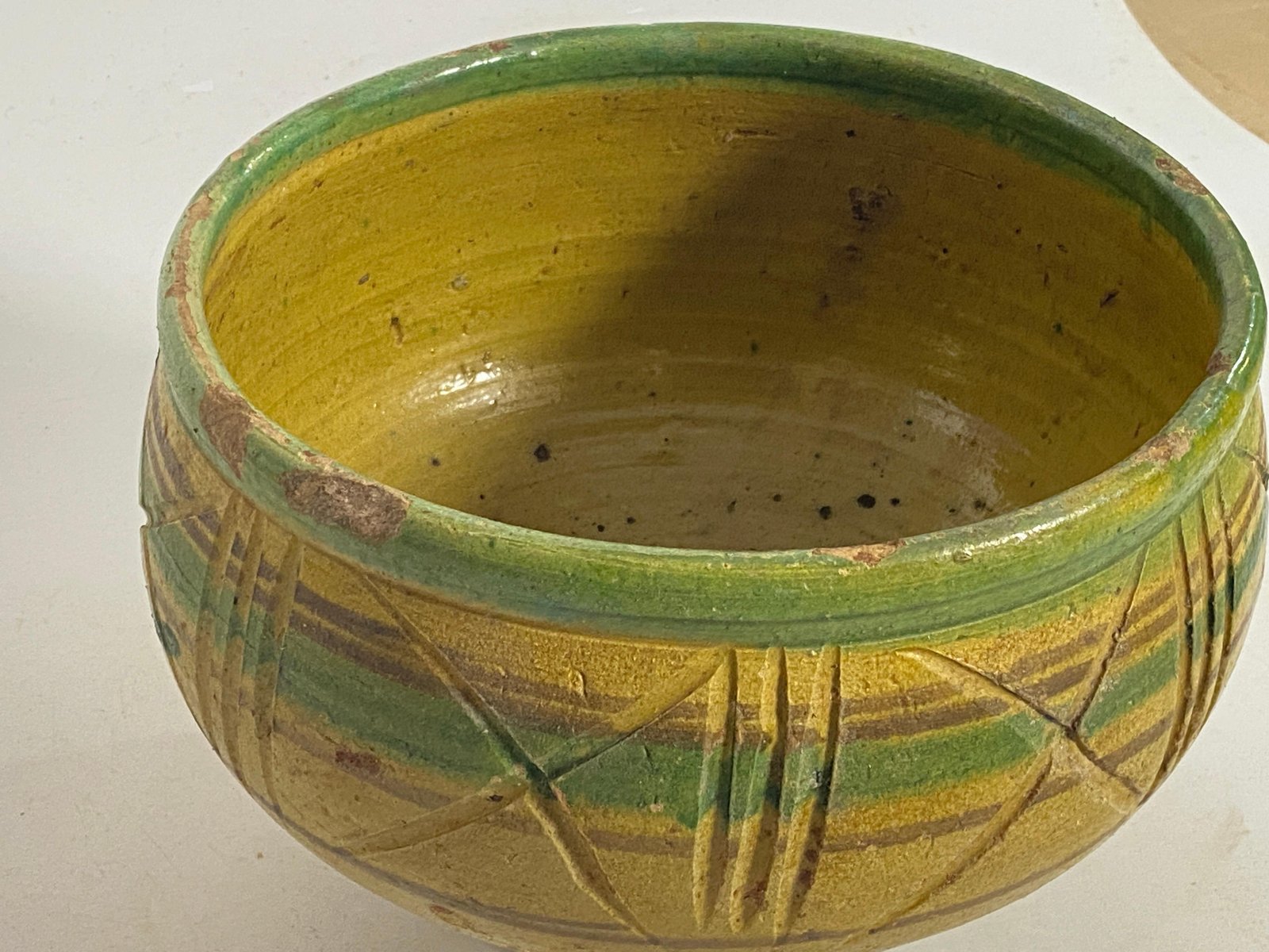 Middle Eastern Pottery Art Bowl for sale at Pamono