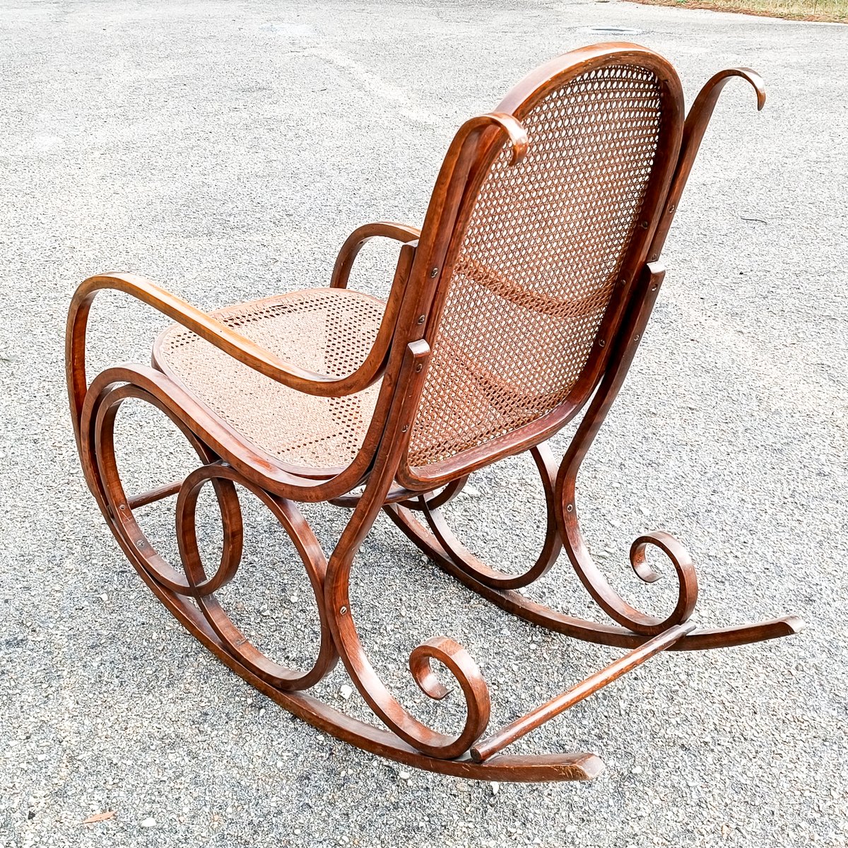 Curved Wooden Rocking Chair for sale at Pamono