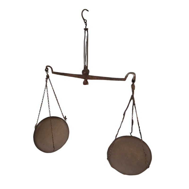 Vintage Roman Metal Scale for sale at Pamono