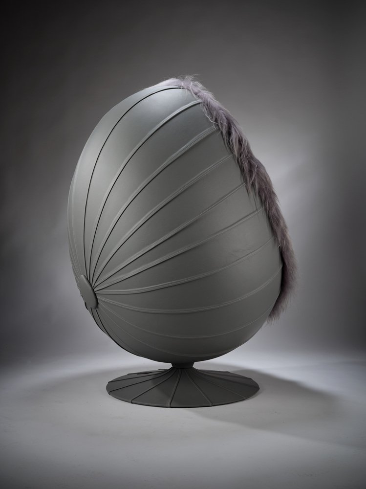 Music Pod Chair in Grey Leather and Longhaired Icelandic Sheepskin with ...