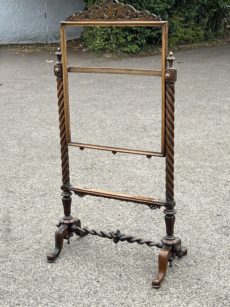 Antique Tapestry Stand in Mahogany for sale at Pamono