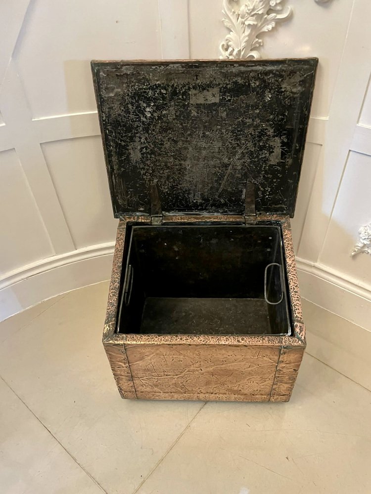 Antique Arts and Crafts Copper Coal Box, 1900 for sale at Pamono