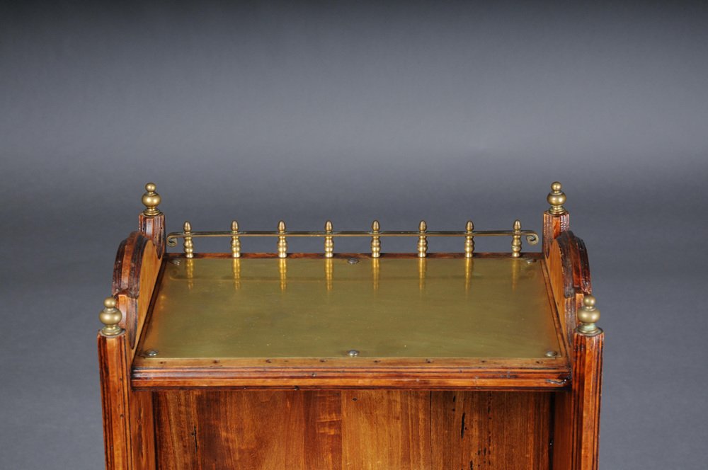 Maritime Bar Table in Brass for sale at Pamono