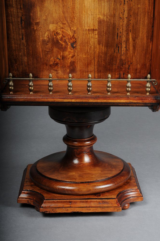 Maritime Bar Table in Brass for sale at Pamono