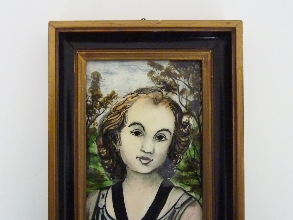 Plato de decoración Christian MAHE con retrato, años 70 en venta en Pamono