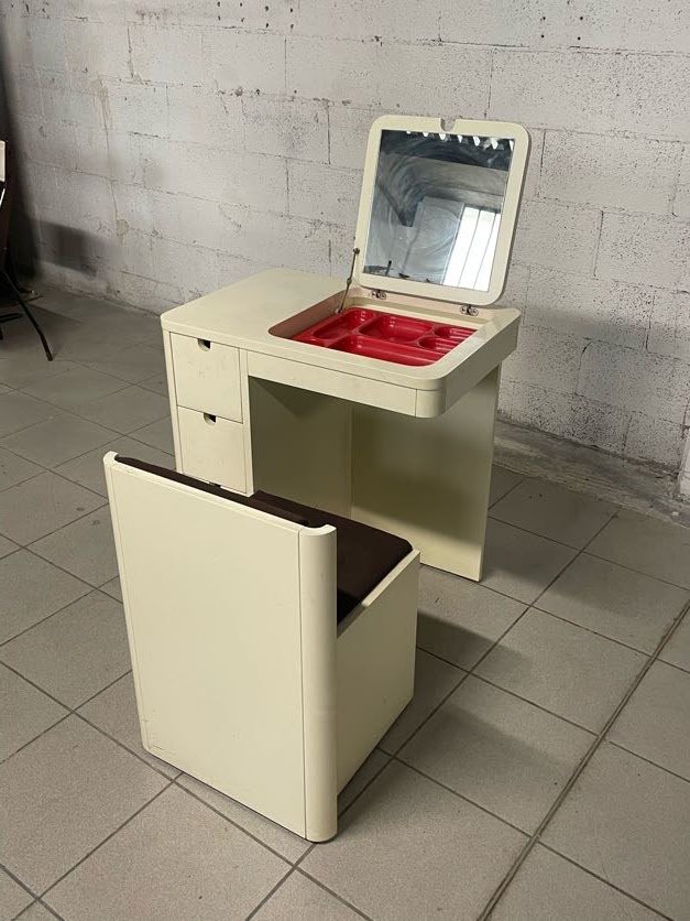 Vintage Make-Up Vanity, 1970s for sale at Pamono