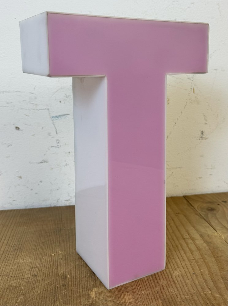 Vintage Pink Illuminated Letter T, 1970s for sale at Pamono