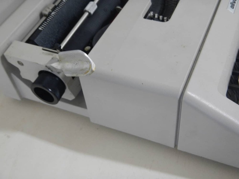 Typwriter by Mario Bellini for Olivetti Synthesis, 1974 for sale at Pamono