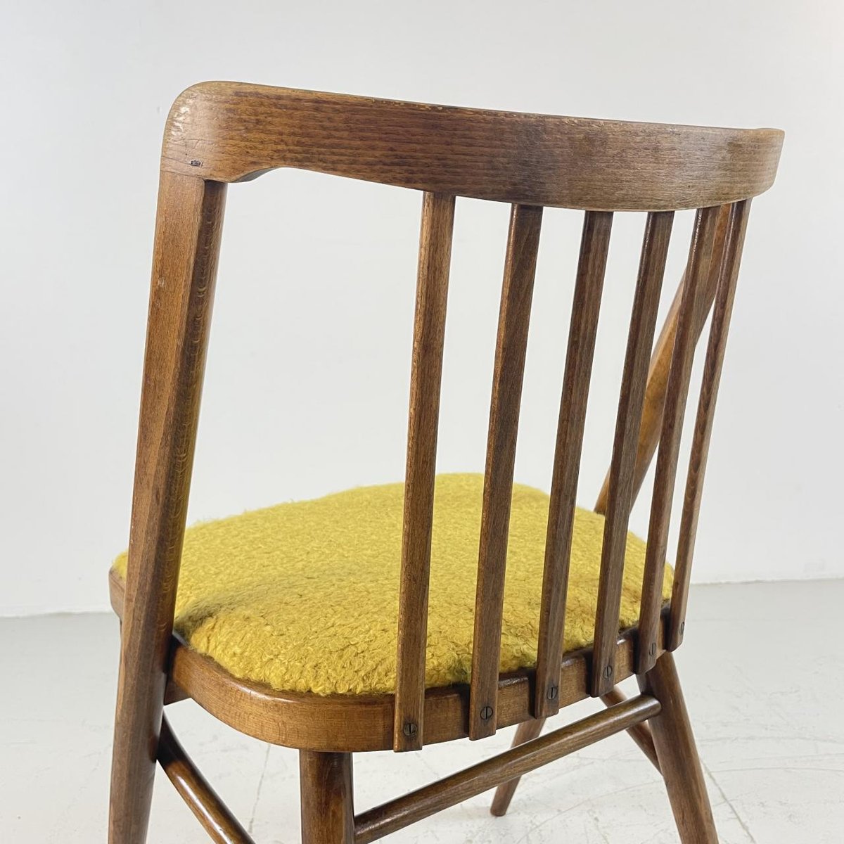 Stuhl aus Bugholz von Ligna Prague, 1950er bei Pamono kaufen