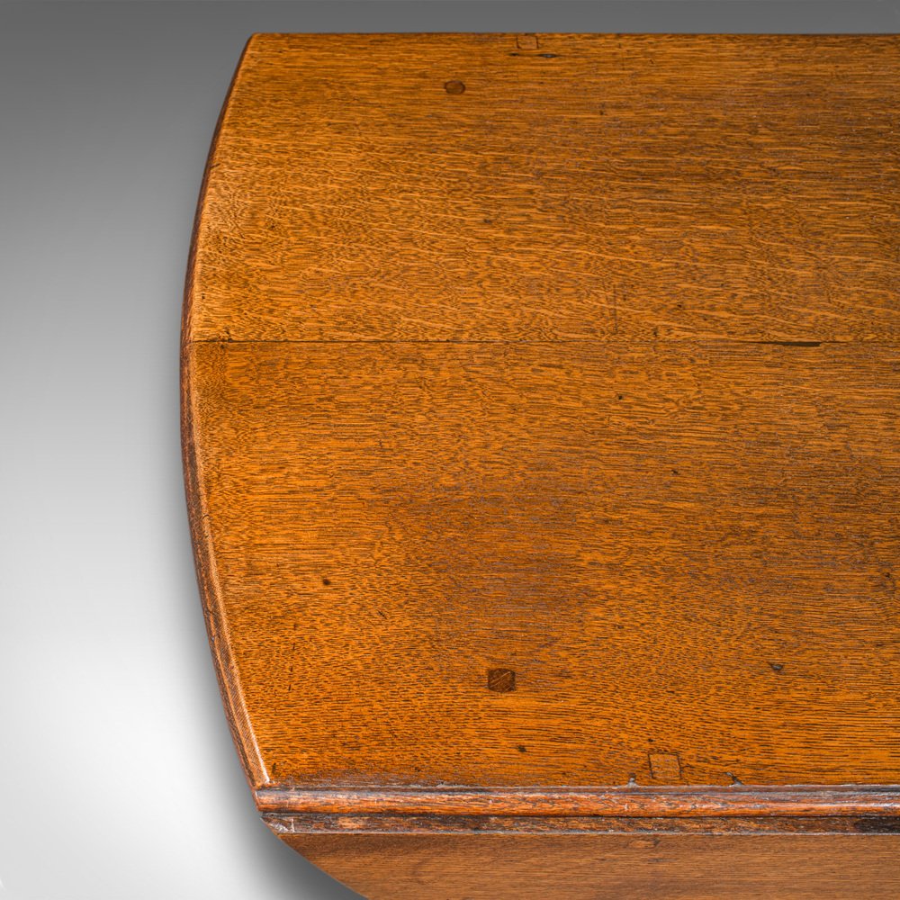 Antique English Gate Leg Dining Table in Oak for sale at Pamono