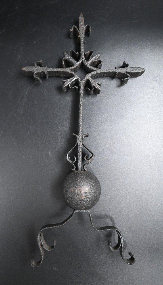 Wrought Iron Cross, 16th Century for sale at Pamono