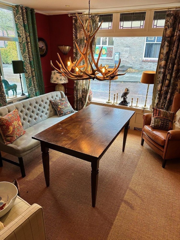 Antique Colonial Dining Table, 1890s for sale at Pamono