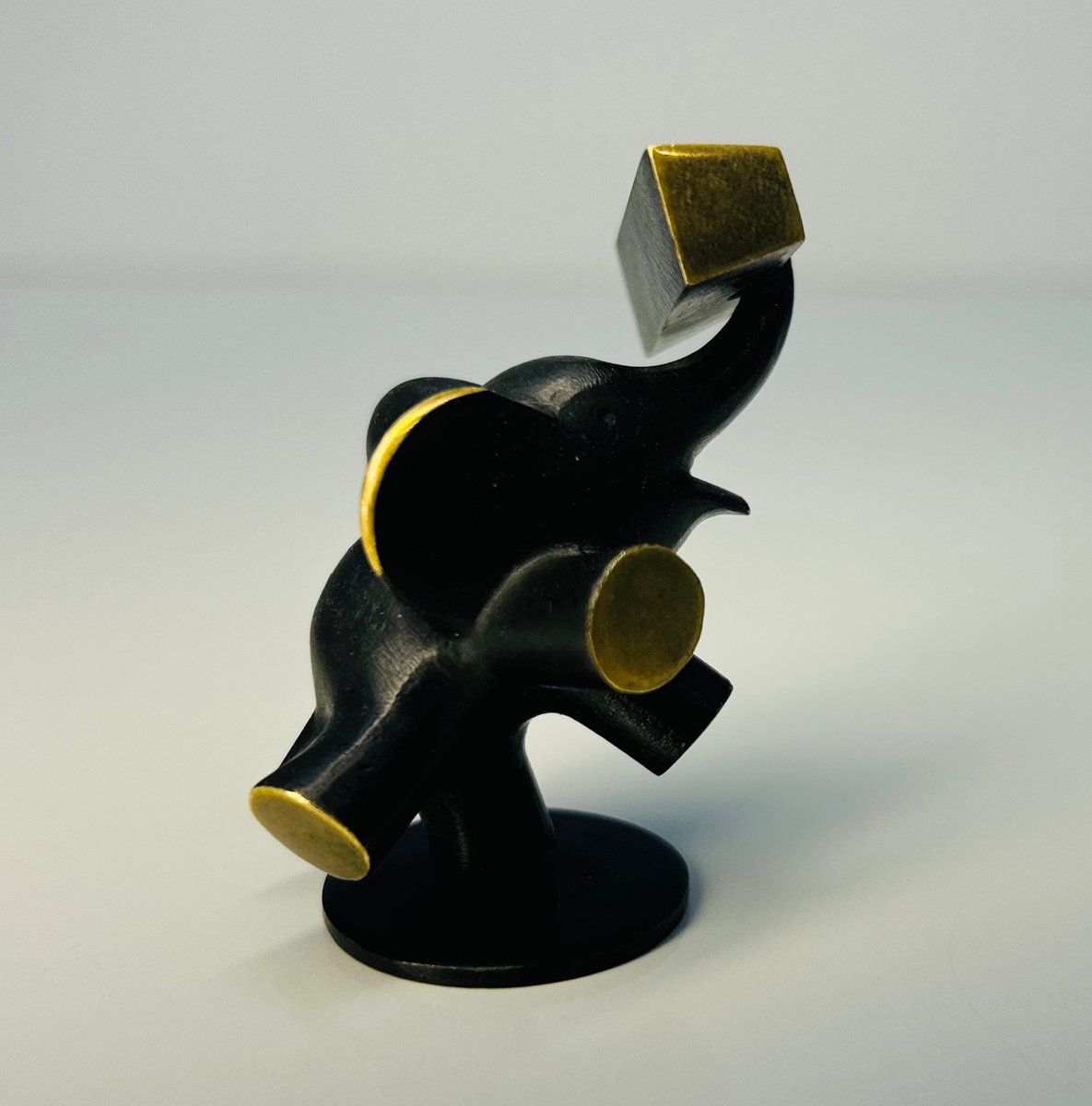 Small Brass Elephant by Richard Rohac, 1950s for sale at Pamono