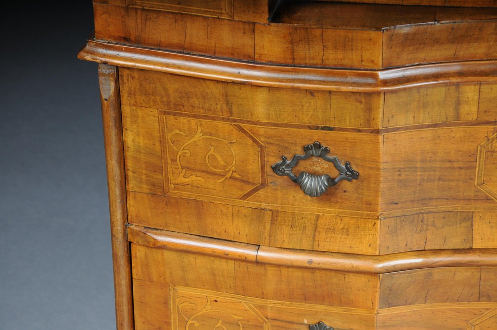 Antique Slanted Flap Secretary in Walnut Veneer for sale at Pamono