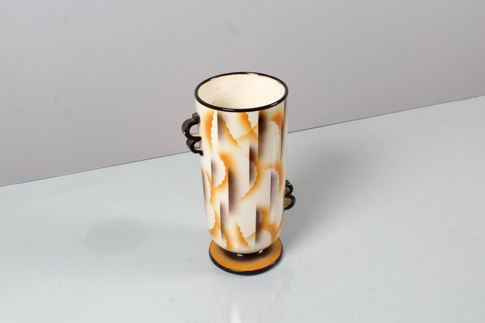 Futuristic Airbrushed Ceramic Vase, Italy, 1930s for sale at Pamono