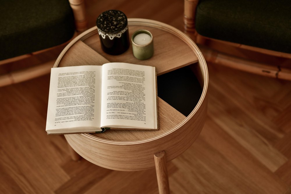 White Oak Arc Side Table by Ditte Vad and Julie Bertrup for sale at Pamono