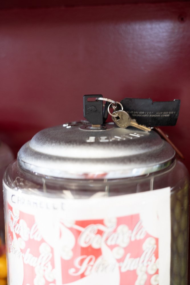 Candy Cable Car Nr 38 Dispenser, 2000 for sale at Pamono