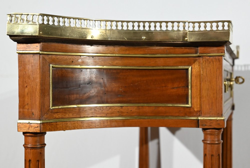 Small Louis XVI Mahogany Console Table for sale at Pamono