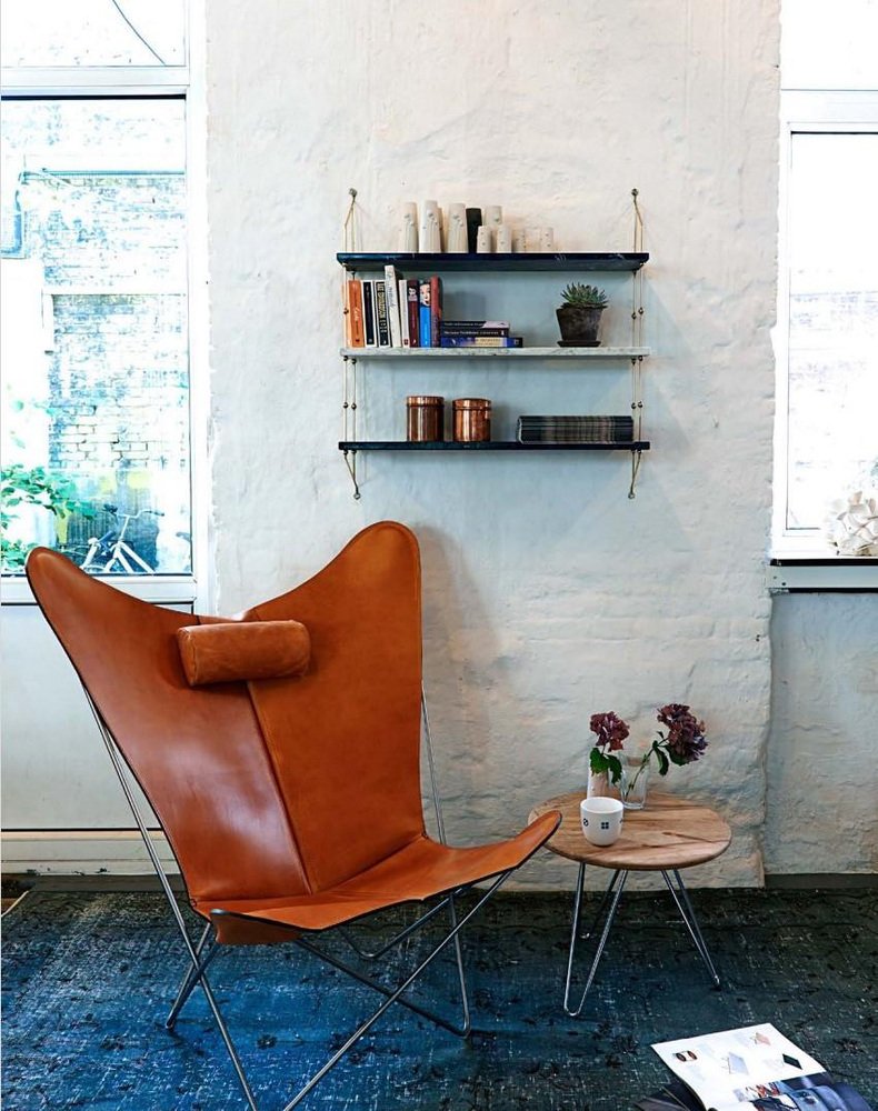 Weißer Mini O Tisch aus Carrara Marmor & Stahl von OxDenmarq bei Pamono ...