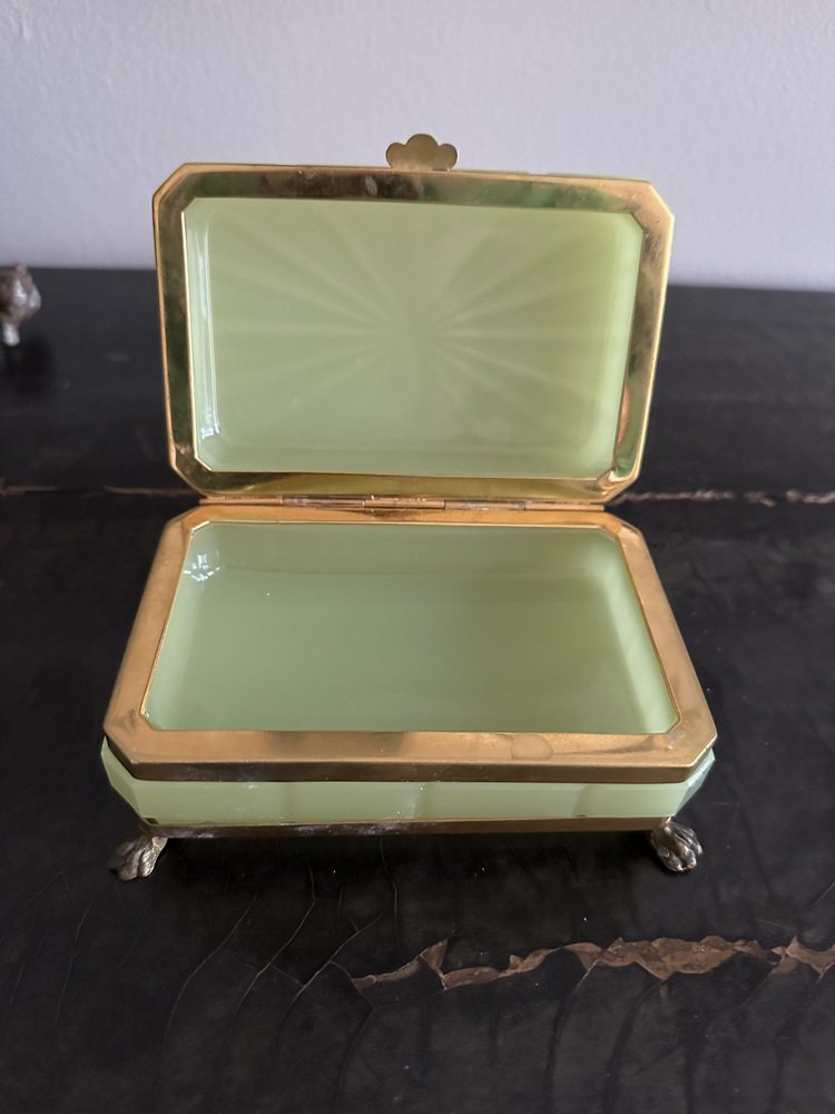 19th Century French Opaline Glass Box in Pistachio Green, 1880s for ...