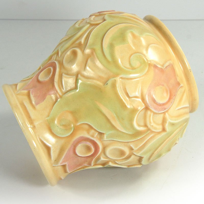 Ceramic Vase Gothic from Wade, 1950s. for sale at Pamono