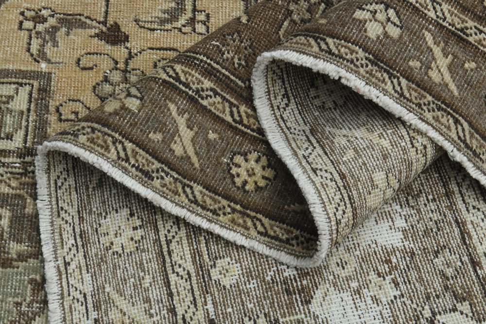 Turkish Wool Rug, 1960s for sale at Pamono