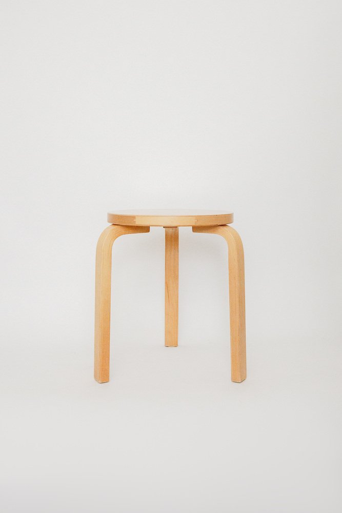 Hocker von Alvar Aalto für Artek, Finnland, 1950er-1960er bei Pamono kaufen