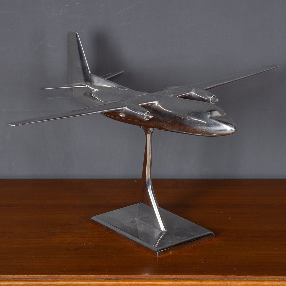 Polished Metal Passenger Plane Model, 1950s for sale at Pamono