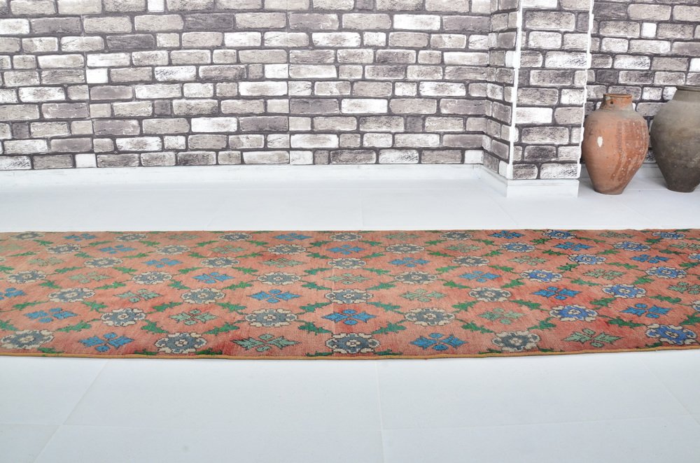 Vintage Geometric Design Runner Rug, 1960s for sale at Pamono