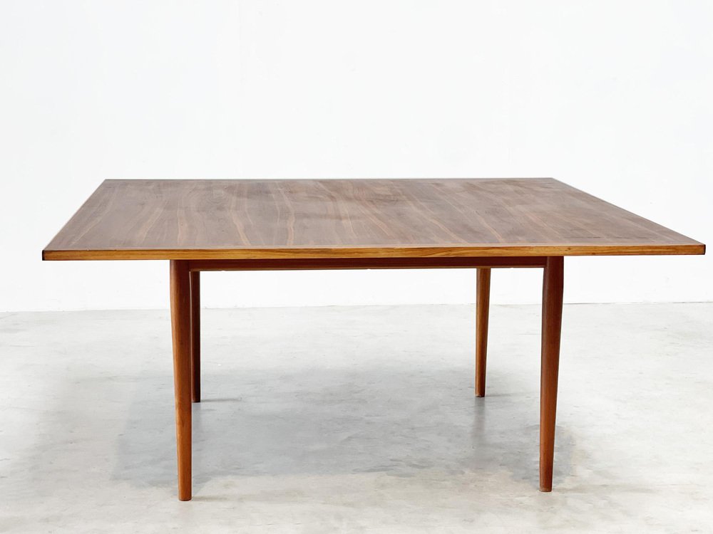 Dining Table from Arne Vodder for sale at Pamono
