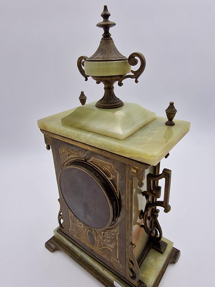 French Alabaster Clock, Early 20th Century for sale at Pamono