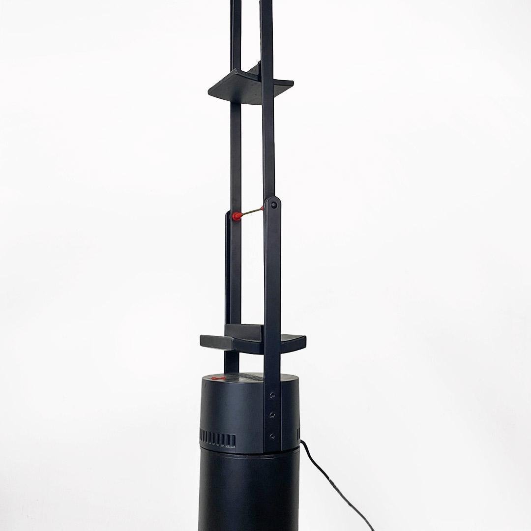 I talian Modern Tizio Table Lamp in Black Metal attributed to Richard ...