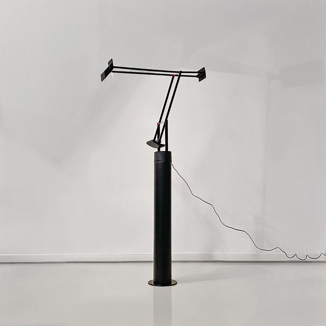 I talian Modern Tizio Table Lamp in Black Metal attributed to Richard ...