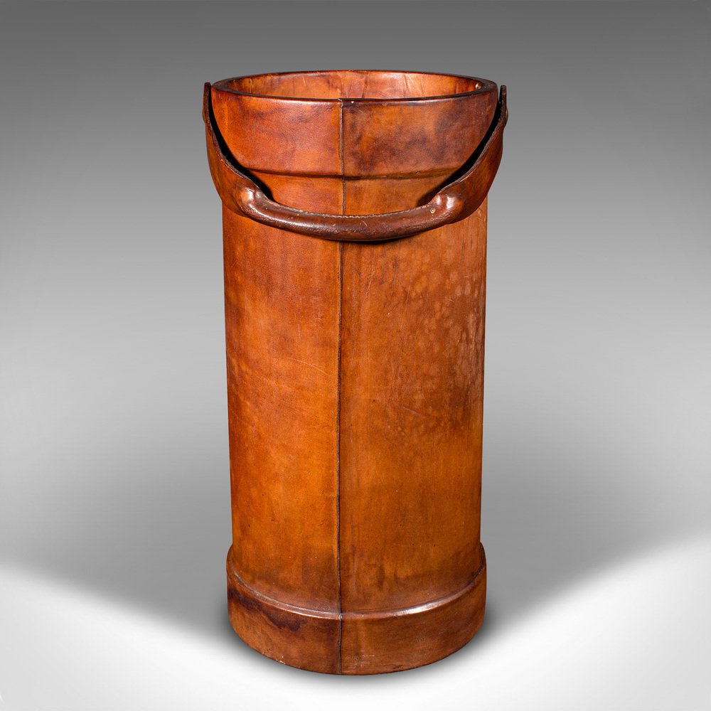 Tall Vintage English Umbrella Stand in Leather, 1930s for sale at Pamono