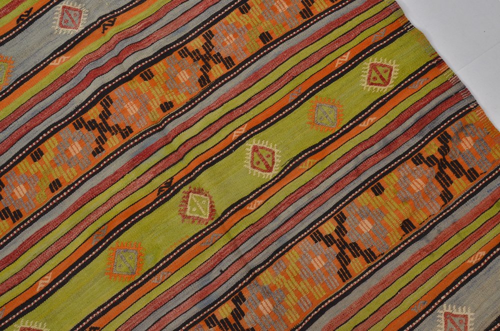 Turkish Decorative Floor Kilim Rug, 1960s for sale at Pamono