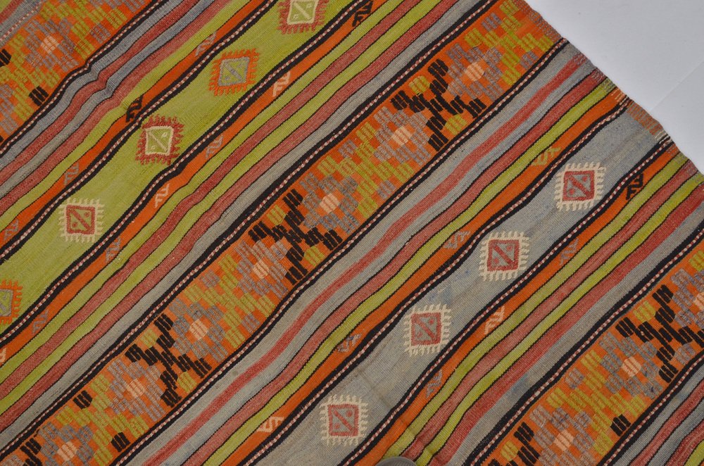 Turkish Decorative Floor Kilim Rug, 1960s for sale at Pamono