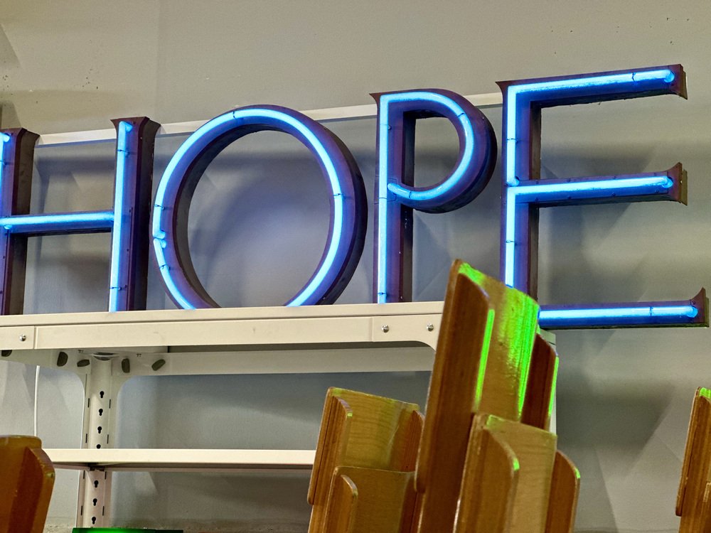 Vintage Neon Hope Sign for sale at Pamono