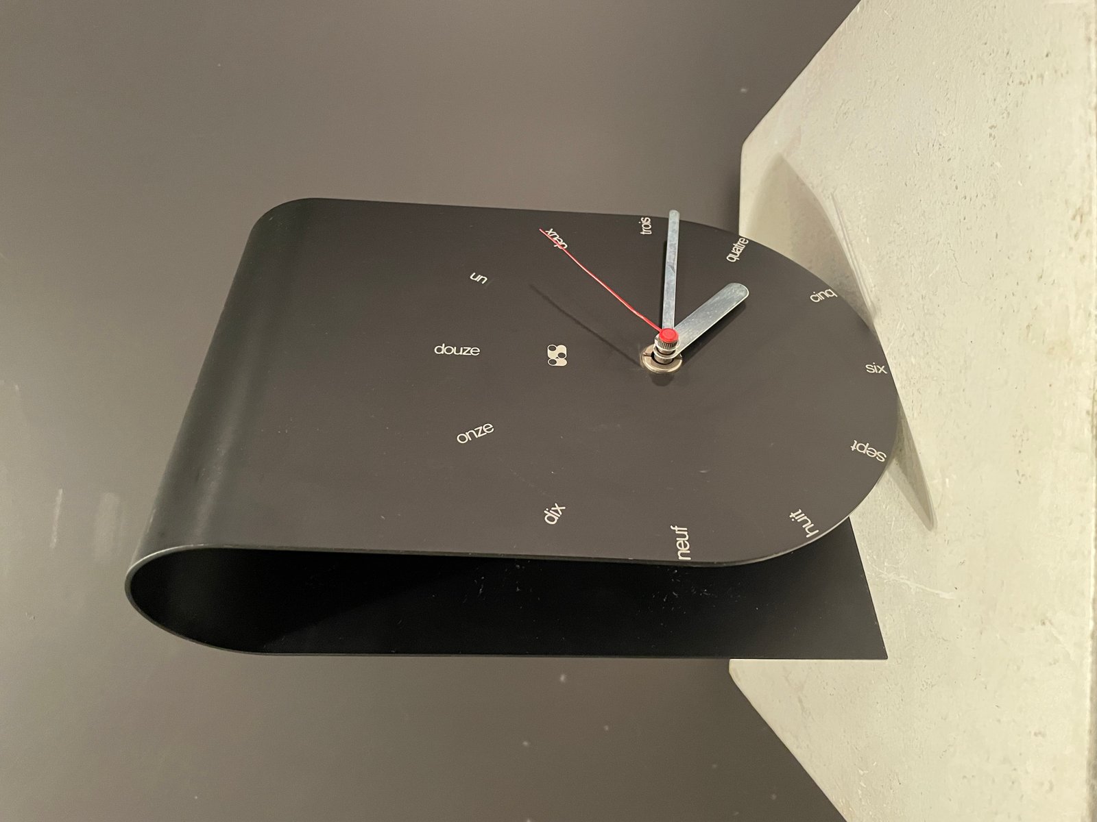 Vintage Table Clock, 1980 for sale at Pamono