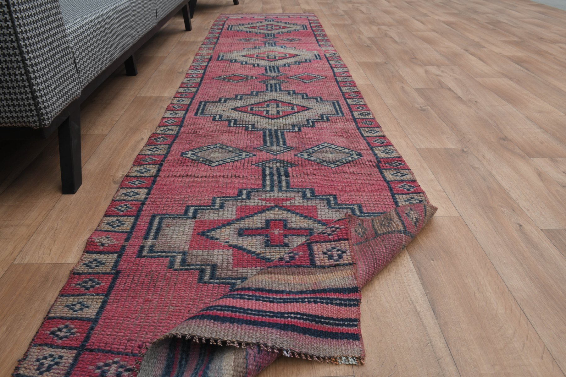 Vintage Turkish Runner Rug, 1960s for sale at Pamono