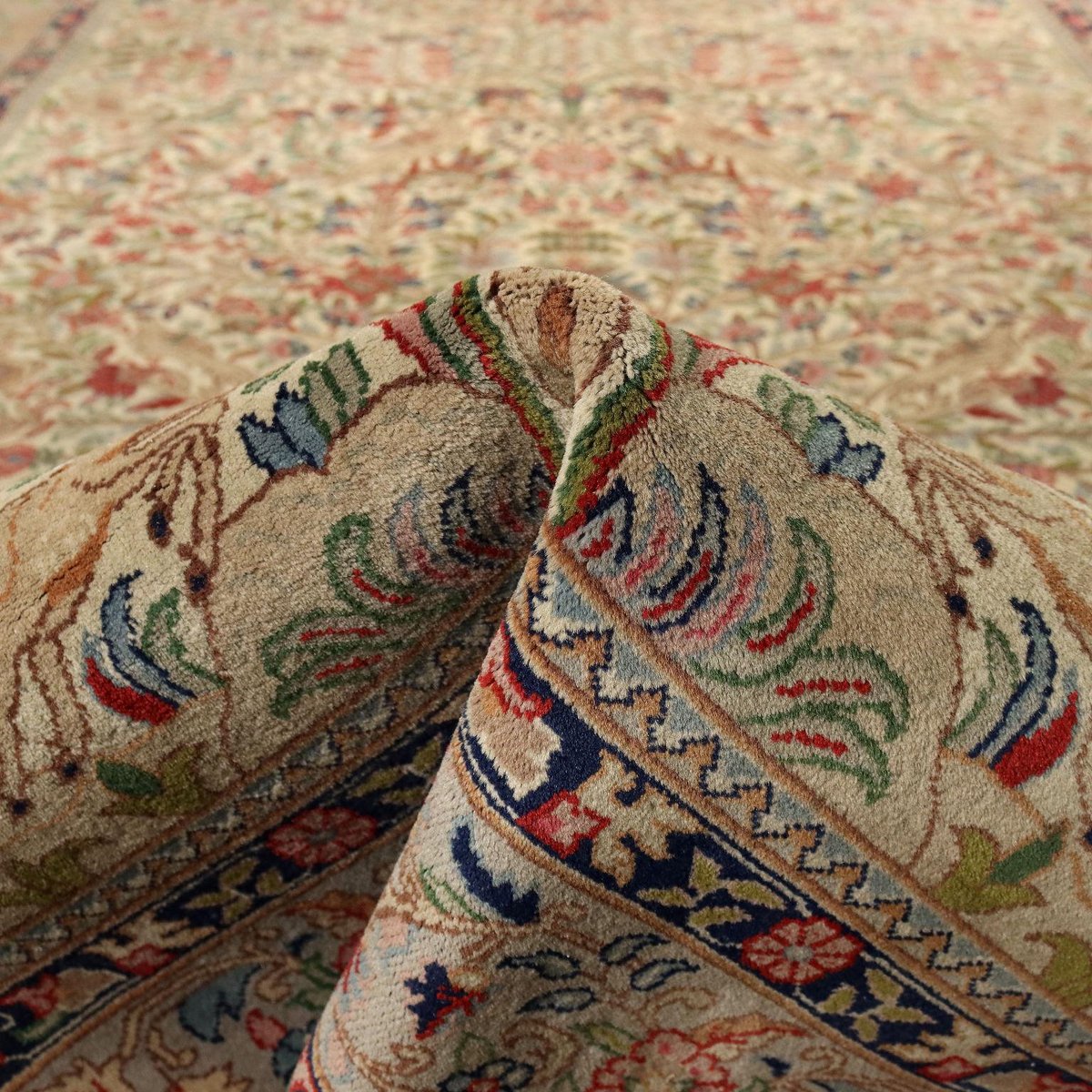 Middle Eastern Kerman Rug for sale at Pamono