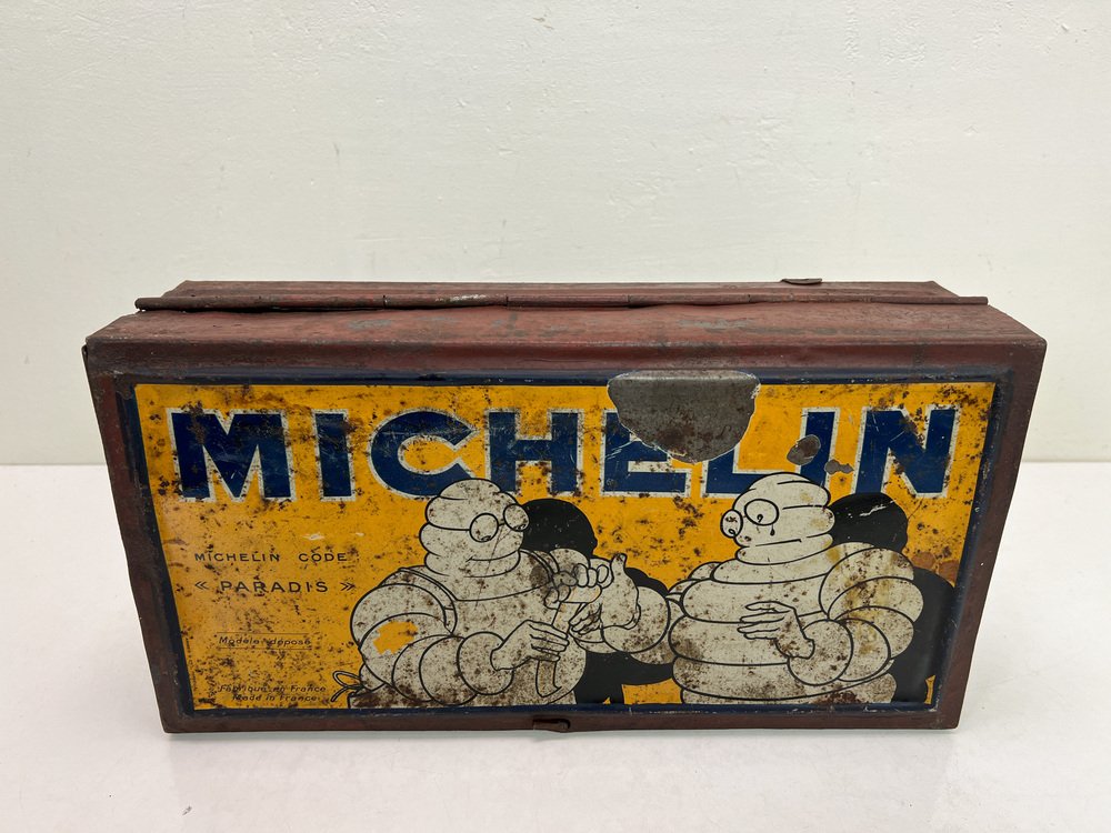 French First Aid Tool Box from Michelin, 1940s for sale at Pamono