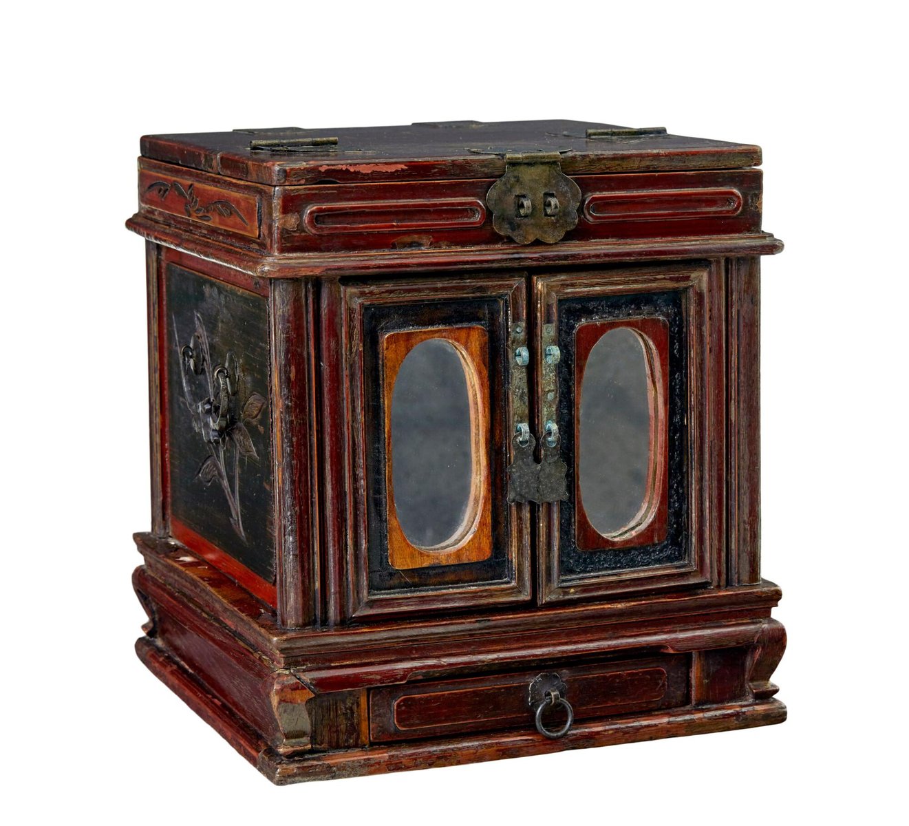 Early 20th Century Lacquered Vanity Box for sale at Pamono