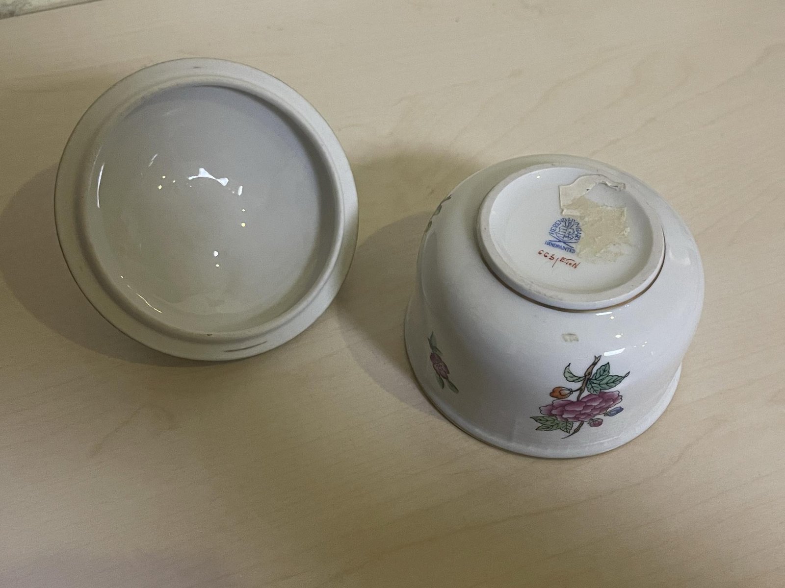 Porcelain Sugar Box from Herend for sale at Pamono